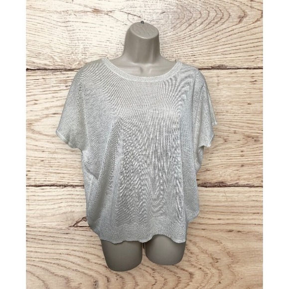 Ellen Tracy | Tops | Ellen Tracy Essentials Short Sleeve Knit Ivory ...